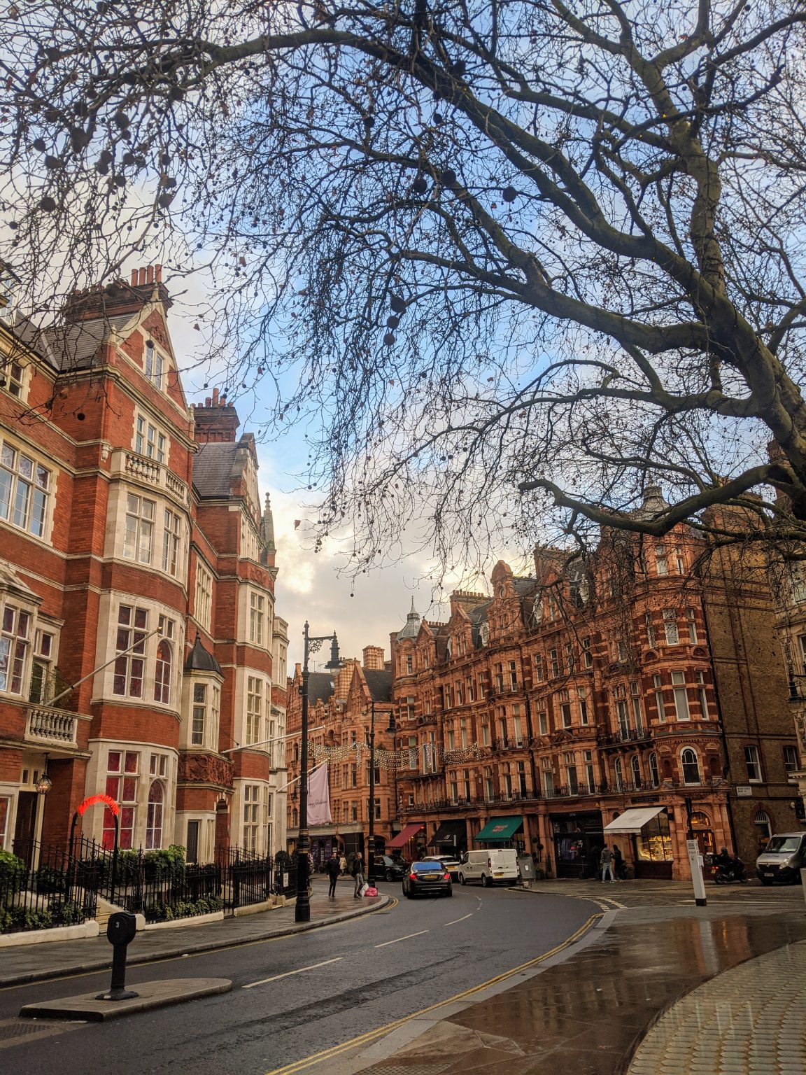 12 Safe Places to Live in London - 2026 Safest Area Guide